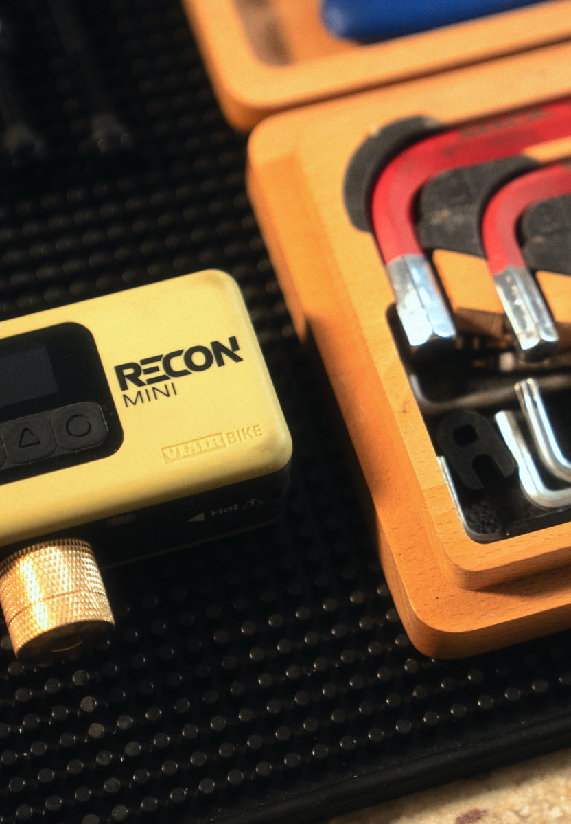 Recon Mini Rider-Carry Air Compressor – Viair Corp